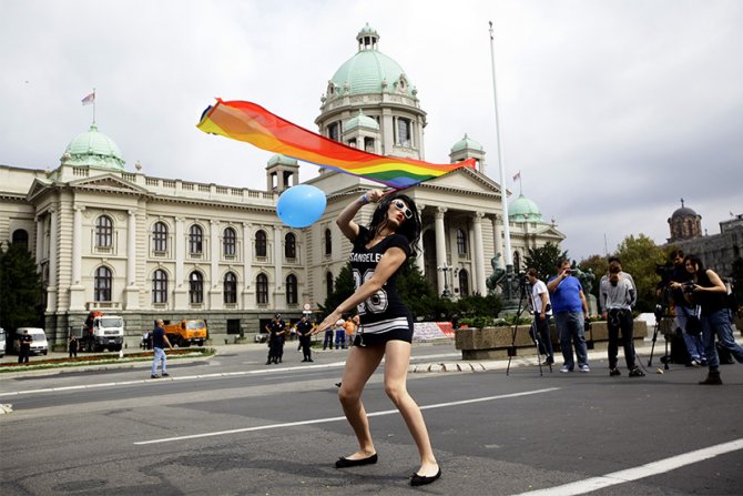 OVAKO NEŠTO BEOGRAD NIJE VIDEO: Najbolje slike sa TRANS I GEJ PARADE ...