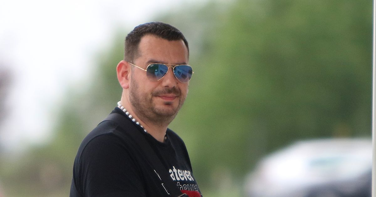 Peđa Medenica hitno operisan: Poznato u kakvom je pevač stanju ...