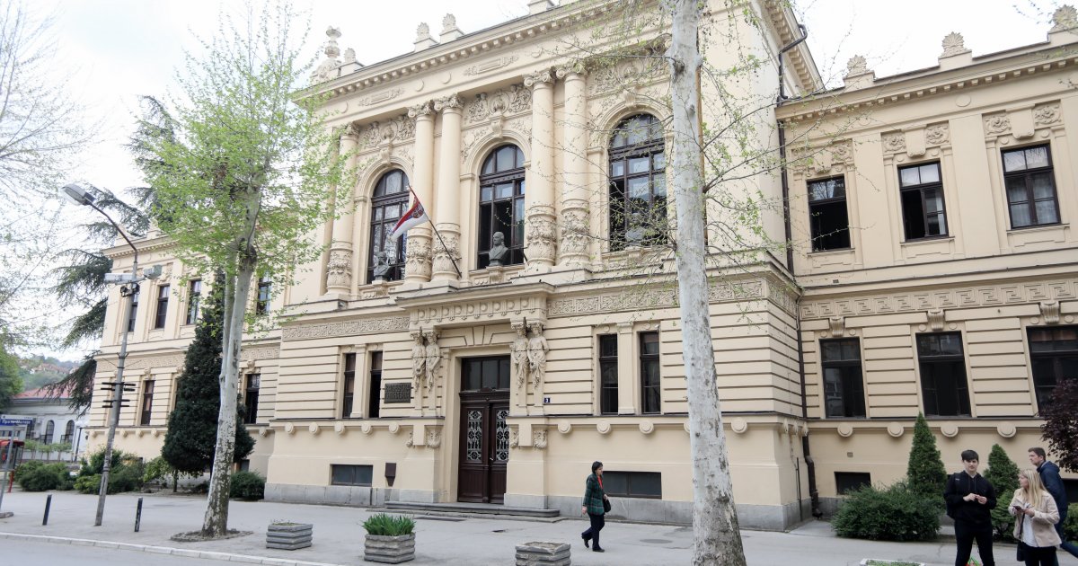 Škole u Valjevu polovično u štrajku: Evo u kom režimu rade ovih dana ...