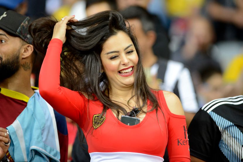 Larisa Rikelme se vratila još bezobraznija: Uradila je istu stvar, a ...