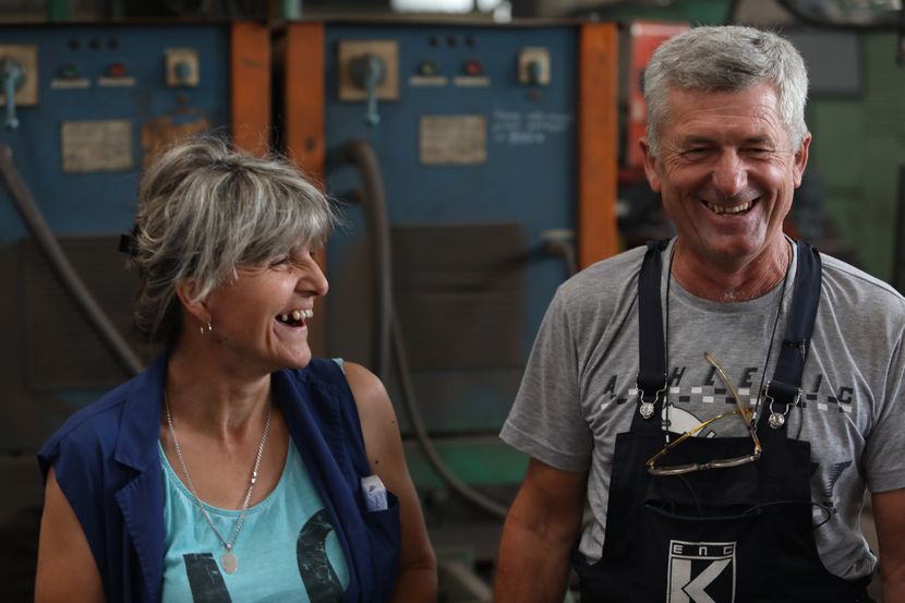 Ljiljana je kranista, Dragan zavarivač, a njihova ljubav topi i ...