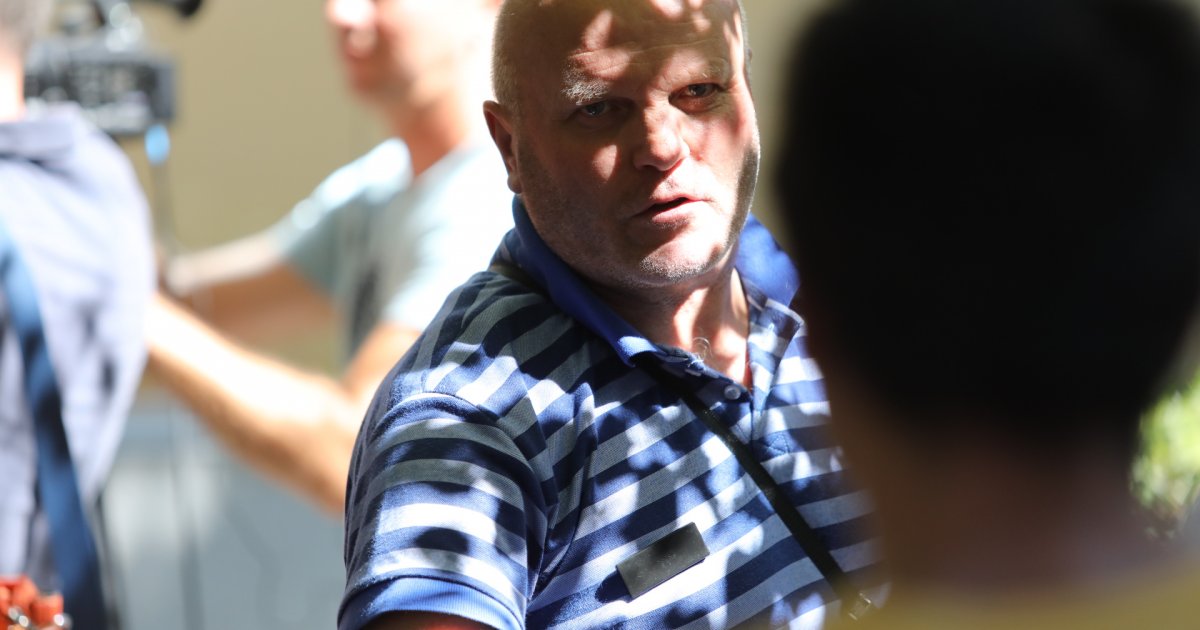 Simo Spasić osuđen na šest meseci zatvora - Telegraf.rs