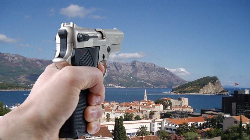 Pucnjava u Budvi, dve osobe ranjene, grad bio blokiran: Napadač nosio ...