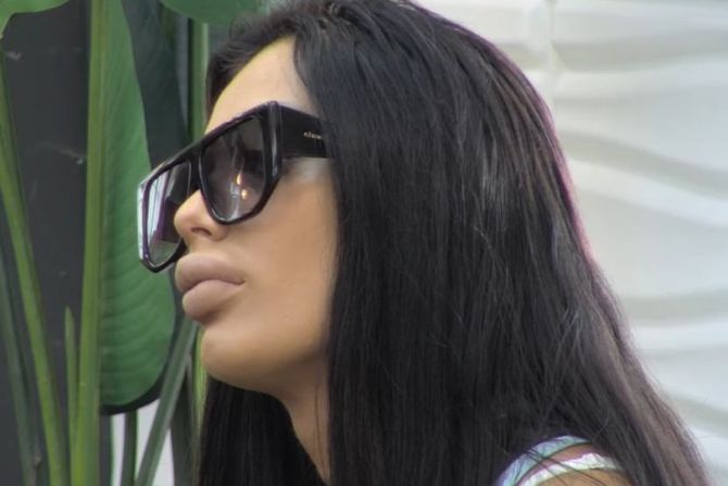 "Bili smo pijani, a onda smo otišli zajedno do WC-a": Zadrugarka ...