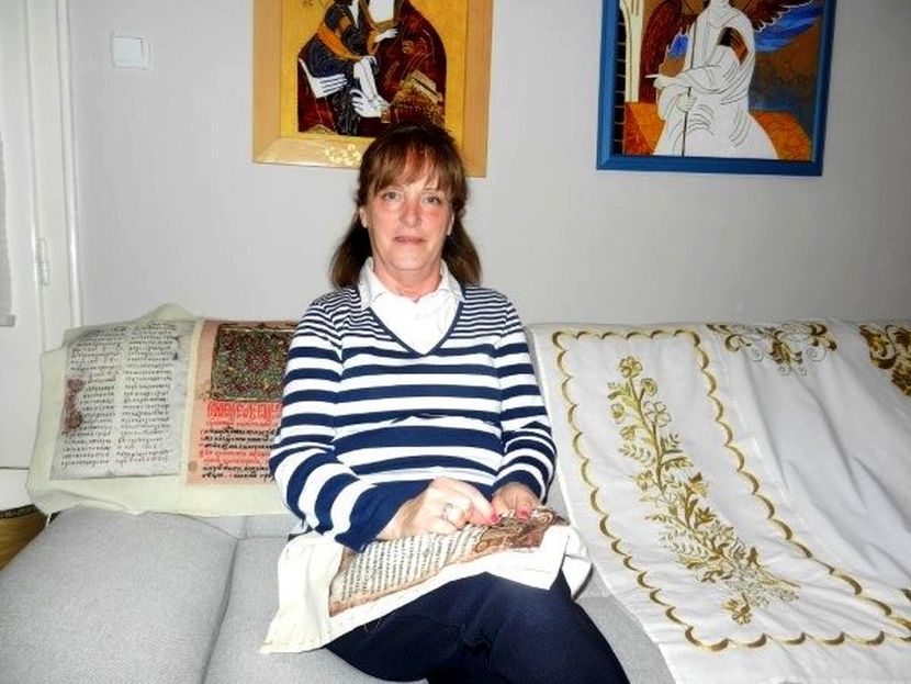 Zorica je sanjala da mora da izveze Bogorodicu u zlatu, iako nikad iglu ...