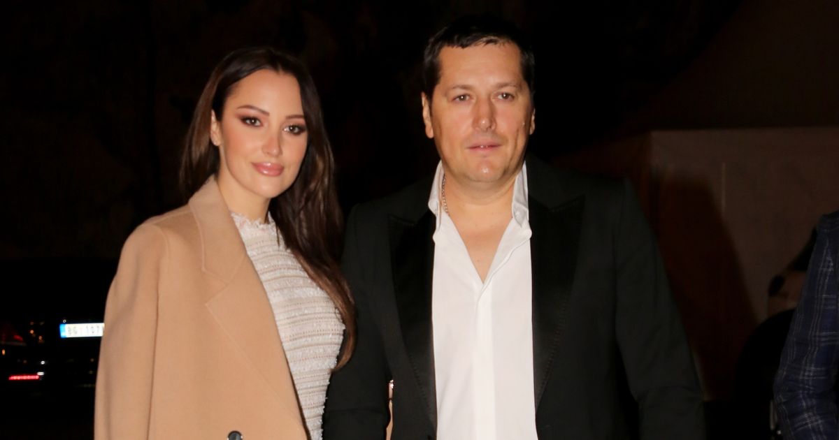 Kum Aco Pejović uveliko slavi! Oglasio se nakon Prijinog porođaja: "Kao otac ćerki znam da ih ...