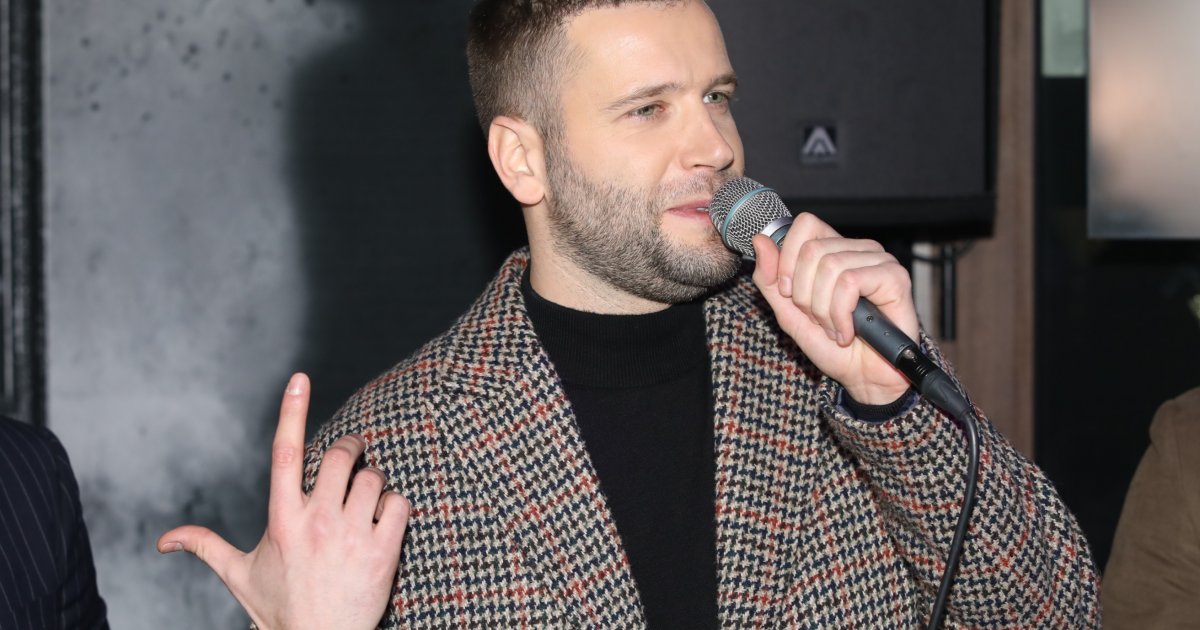 "Magla bend" promovisao spot za novu pesmu "Izmisliću ljubav": Vladan ...