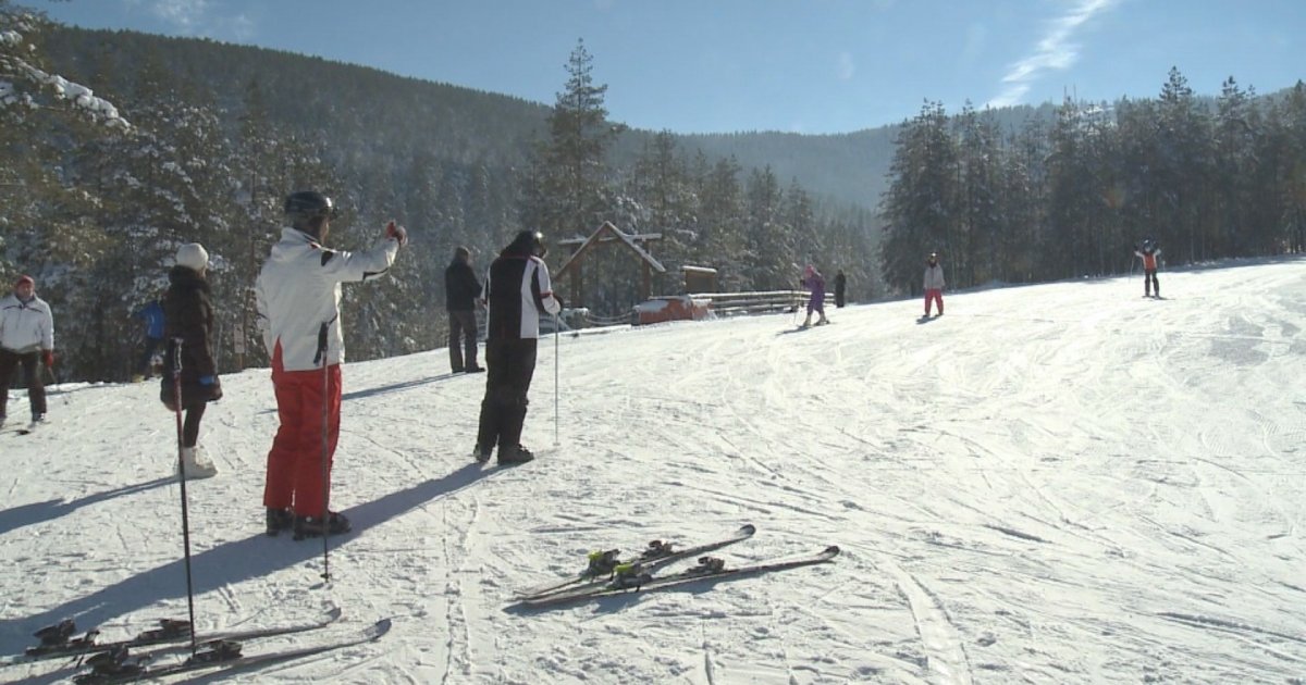Mt. Zlatibor winter resort breaks records: Thousands of visitors ski at ...