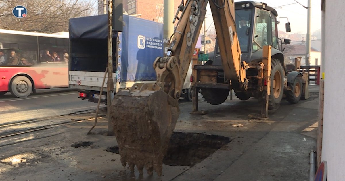 Pukla cev u Bulevaru kralja Aleksandra: Evo kada bi građani trebalo da ...