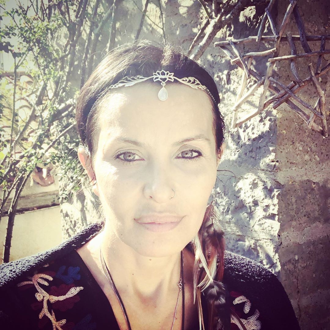 Elena Karić slomljena zbog gubitka, objava slama srce: "Zaspala si ...