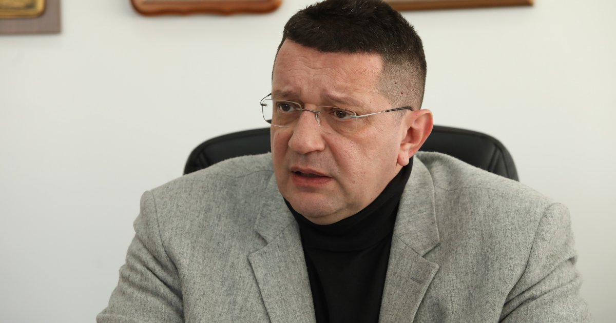 Predrag Marić ima koronu: Dugogodišnjem načelniku Sektora za vanredne ...