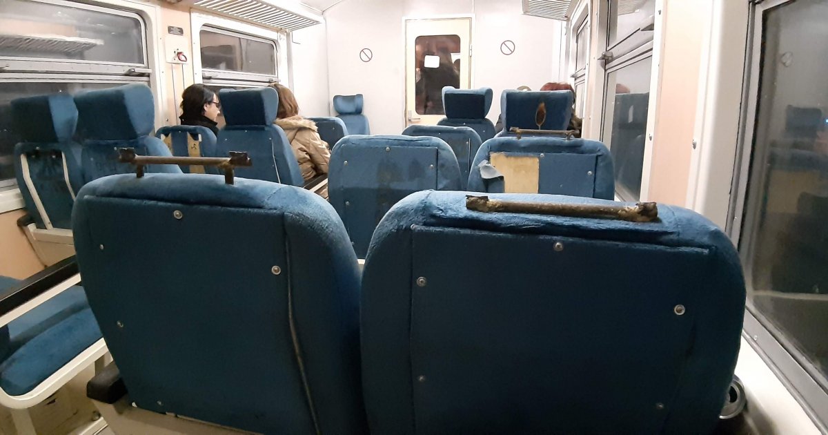 Sramna slika BG voza: Izgleda kao da je došao sa ratišta, ali "ratnici ...