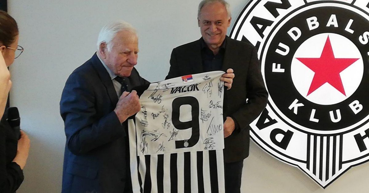 Legenda Partizana proslavila 93. rođendan, u Humskoj se šalili: Falio ...