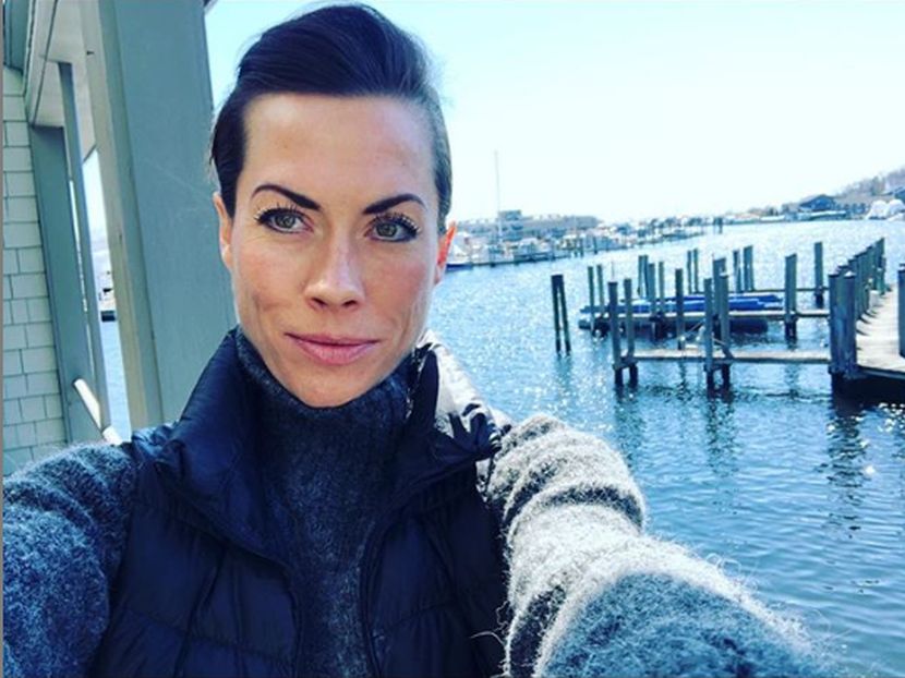 Videla je momka 2 puta, a onda je rešila da žive zajedno u karantinu ...