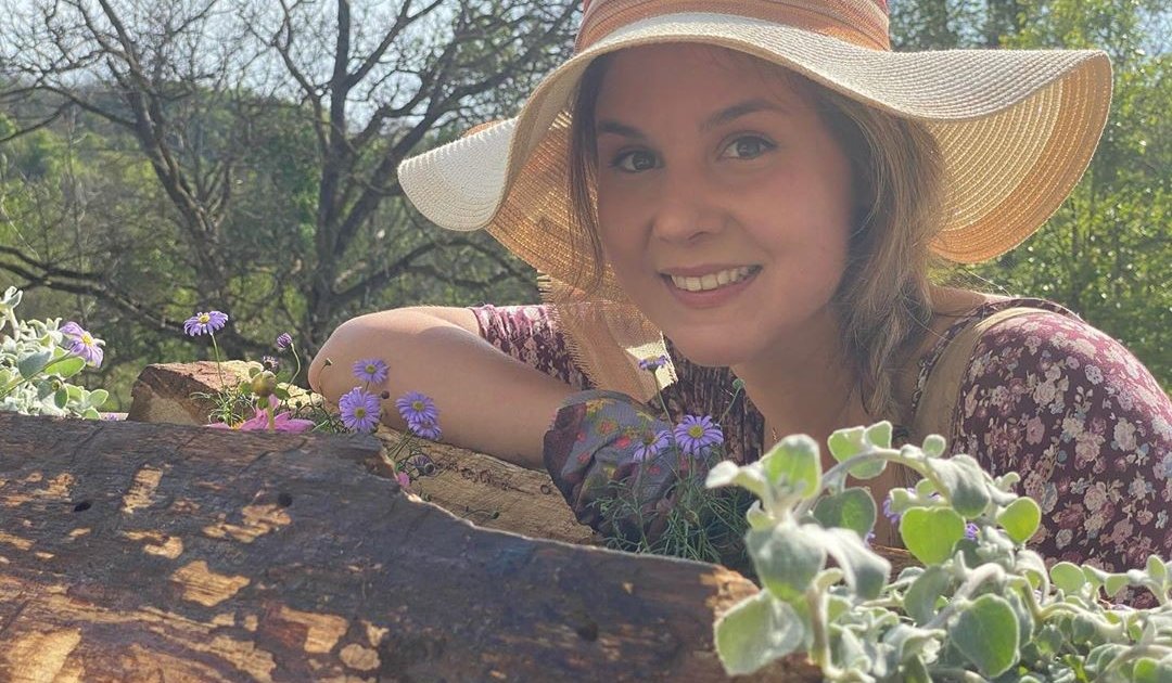 Porodila se naša glumica koja je živela u kontejneru: Sinu dala prelepo ...