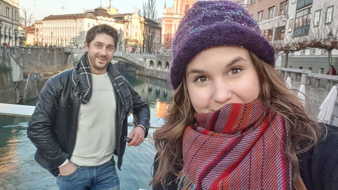 Srpska glumica s mužem mesecima živi u kontejneru: "Gradimo montažnu ...