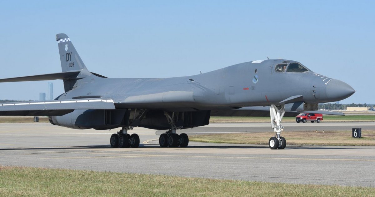 Američko ratno vazduhoplovstvo objavilo razloge pada bombardera B-1B ...