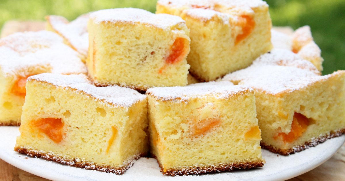 Kada zamirišu kajsije, pravi se ovaj kolač: Starinski recept za pitu od ...