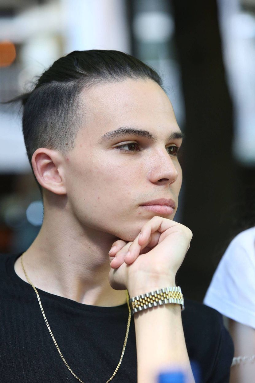 Vojaž nikada popularniji: Sve zanima da li ima devojku, a konačno je ...