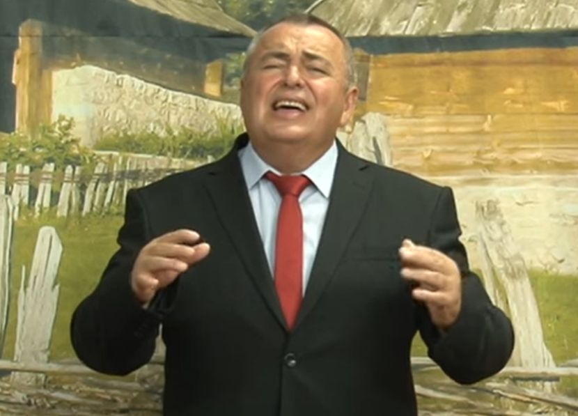 Predrag Drezgić, nastavnik muzičkog i solista Radio Beograda: Pevač ...