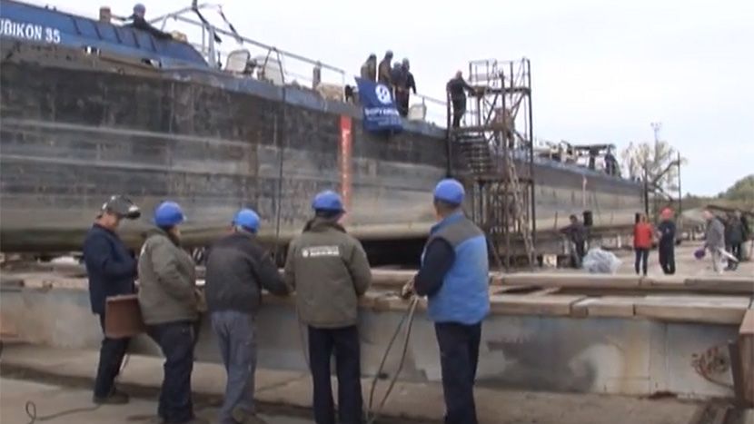 Zrenjanin dobija najveći rečni tanker na svetu: Naručilac je Šel, a ...