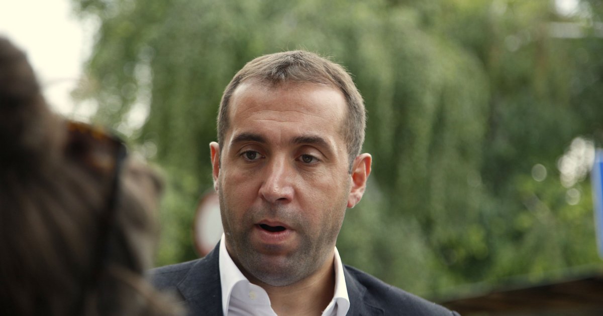 Gak: U beogradskim klupama od septembra 500 đaka prvaka više nego ...