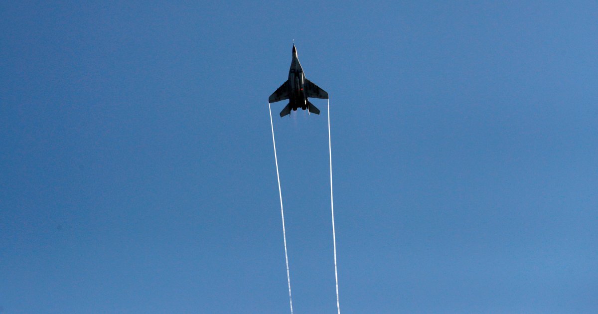 Bugarski vojni avion MiG-29 se srušio, tri srpska lovca bezbedno ...