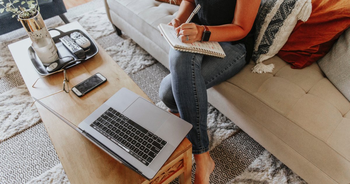 Koliko košta biti influenser? Kako izgleda platna lista, i tri moguća ...