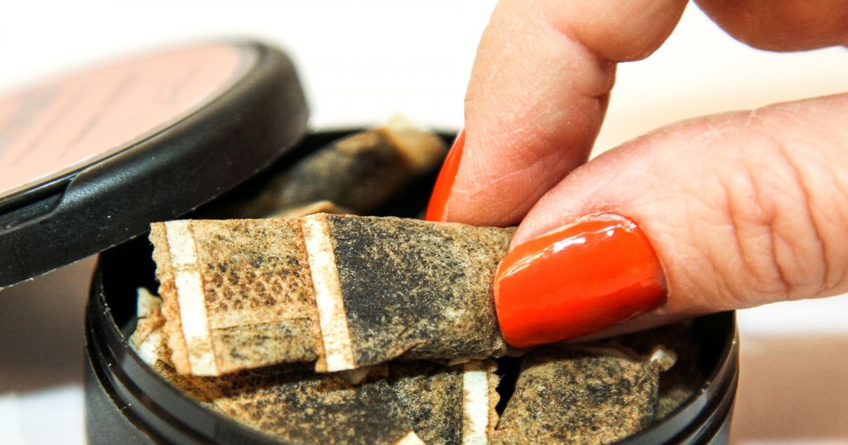 Mladi u Srbiji "poludeli" za ovom vrstom duvana: Šta je uopšte snus i ...