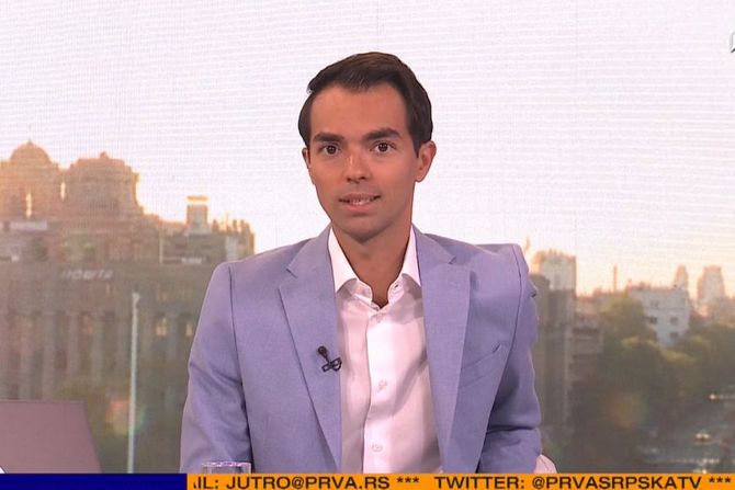 Luksuzna putovanja, druženje sa moćnim ljudima: Ko je, zapravo, Filip ...