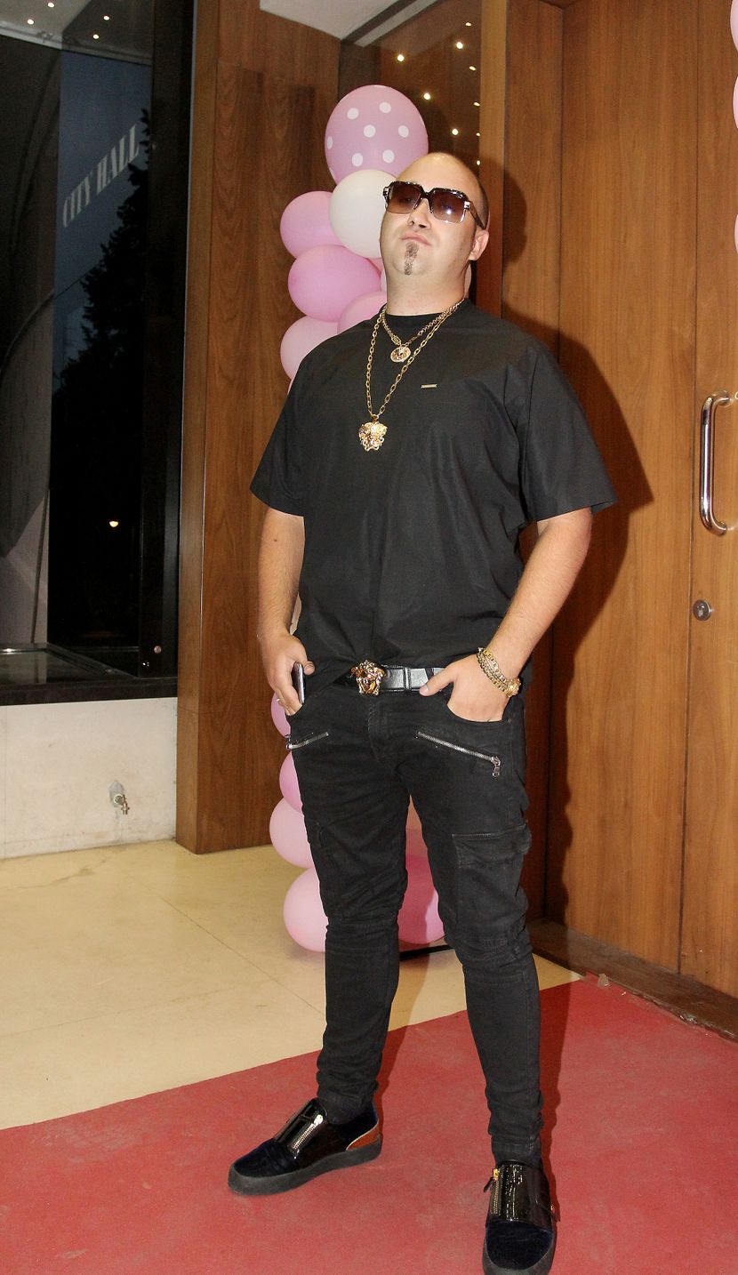 Prve slike po izlasku iz pritvora! Evo kako Rasta izgleda nakon skoro 4 ...