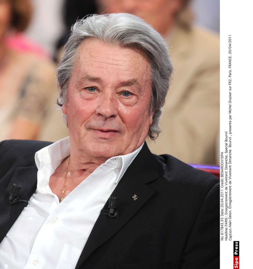 Bio je toliko lep da mu je pored kolevke pisalo "Možete samo da gledate ...