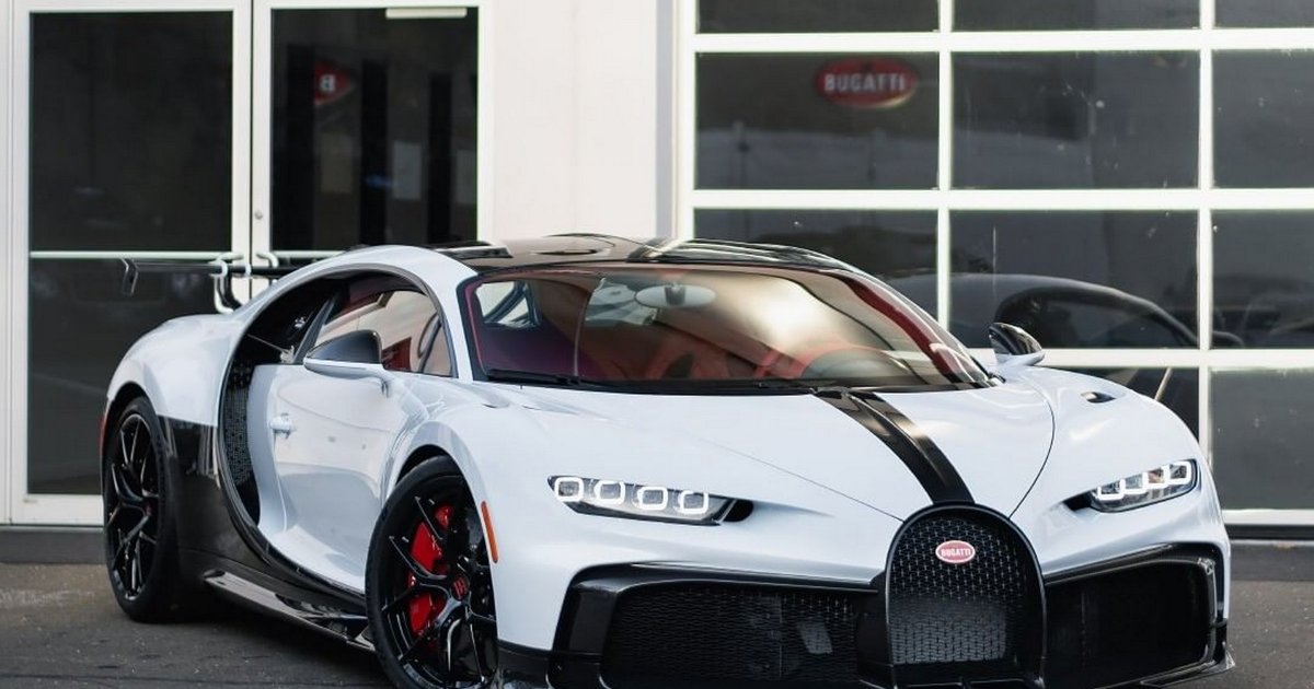 Bugattijevi majstori za lakiranje jednog auta potroše do 700 radnih ...