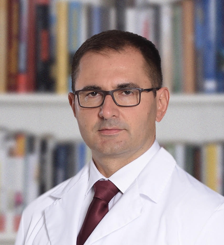 Doc. dr Nebojša Marić, pionir VATS hirurgije karcinoma pluća u Srbiji ...