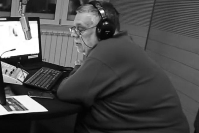 Preminuo Vojin Vojinović, čuveni radijski novinar - Telegraf.rs