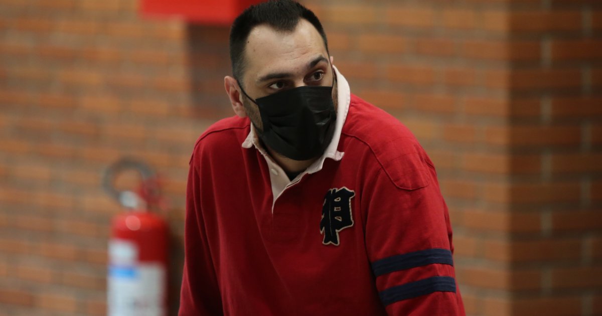 Kako je osuđeni Stefan Rokvić na slobodi i 4 meseca posle presude ...