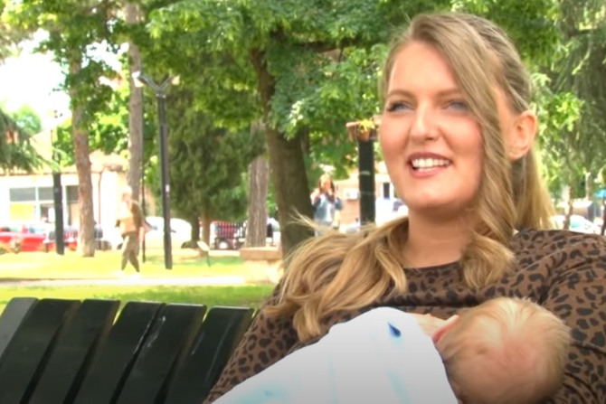 Marija se zalaže za dojenje na javnom mestu: "Najvažnije je da je beba ...