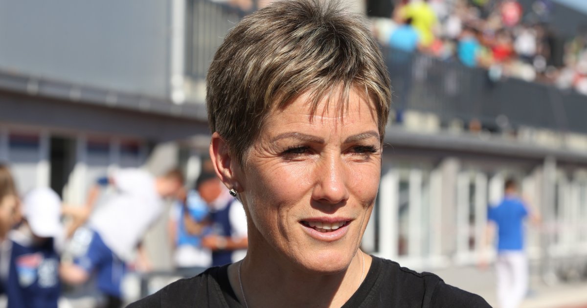 Pobednici Borskog zimskog polumaratona atletičari Olivera Jevtić i Đuro ...
