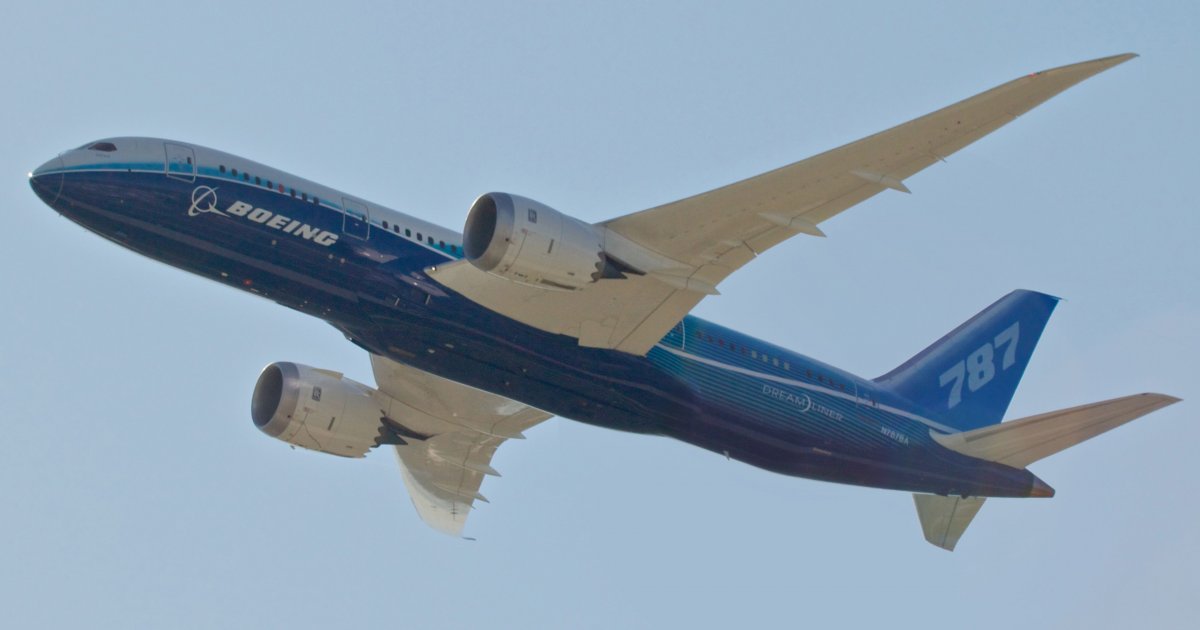 Avion iznenada propao tokom leta, nastao opšti haos: Ljudi leteli na ... Avion iznenada propao tokom leta, nastao opšti haos: Ljudi leteli na ...