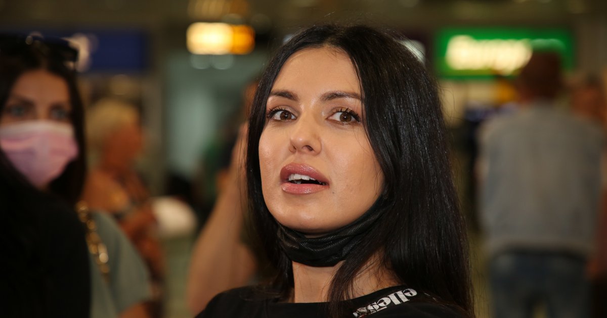 Tanja Savić mora na hitnu operaciju, otkazala sve nastupe? - Telegraf.rs