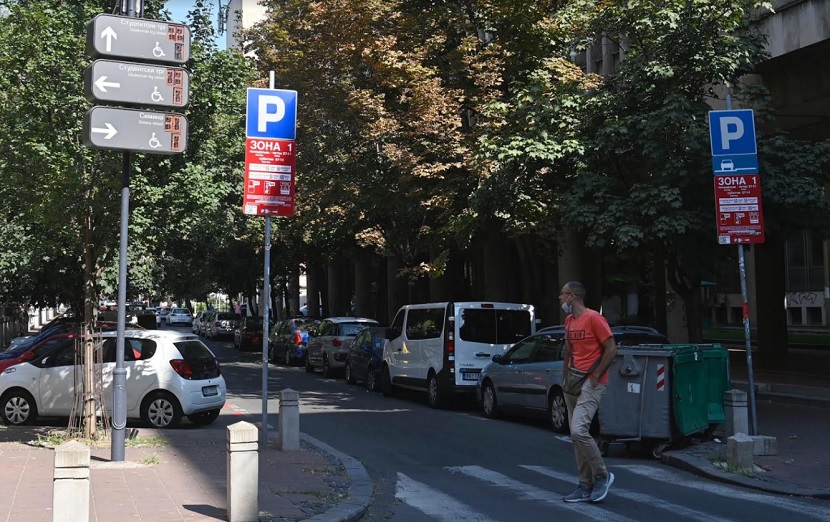 "Beograd postaje smart siti": Pušten u rad sistem parking senzora na Starom gradu - Telegraf.rs