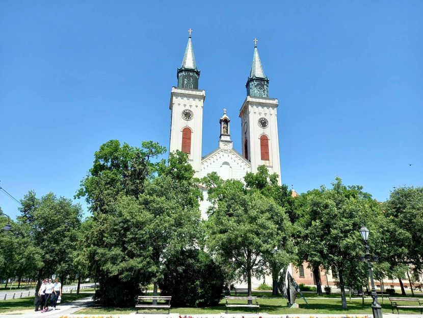 Sombor je grad fijakera i zelenila - Ona.rs