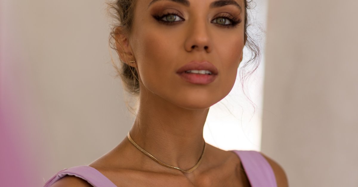 Lepotica koja ne može da zamisli dan bez slatkiša: Ana Vuksan je nova ...