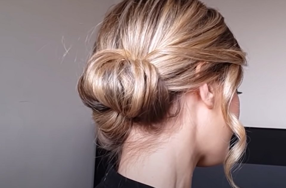 6 frizura koje možete da napravite za 5 minuta: Elegantne punđe za ...