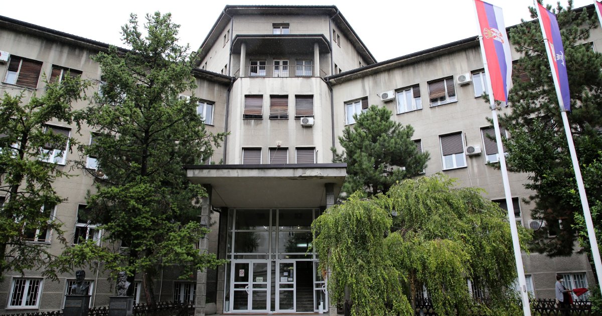 Savet Medicinskog fakulteta Univerziteta u Beogradu razrešio dekanku Tatjanu Simić - Naslovi.net