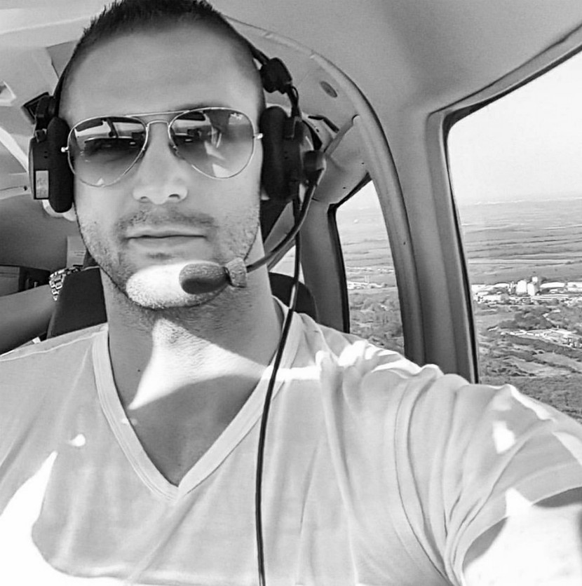 Slobodan (28) je najzgodniji stjuard, a uskoro će postati i pilot: Dok ...