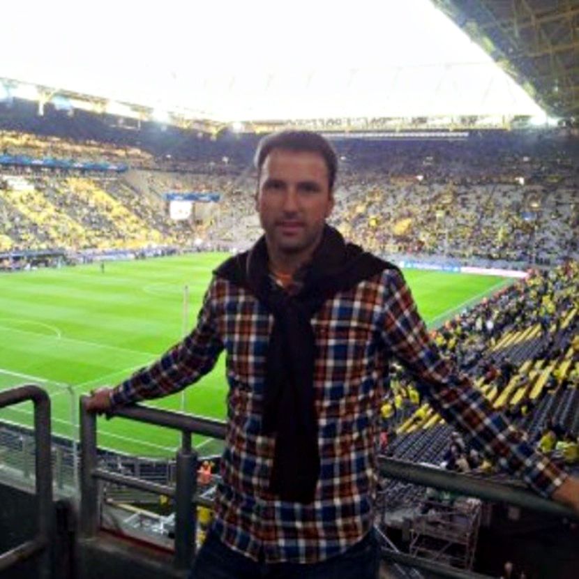 Novinaru Milanu Boškoviću određeno zadržavanje zbog navodnog nasilja u ...