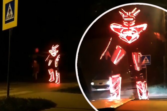 What a sight in Novi Sad: A robot over 3 meters tall stops stunned ...
