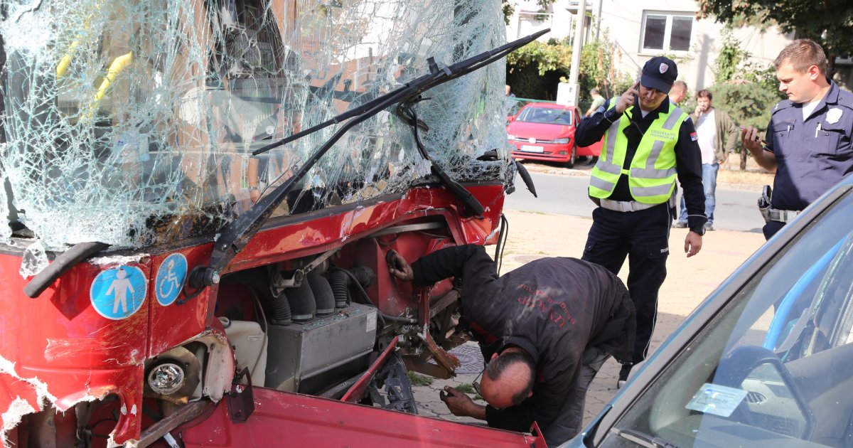 Ispovest oca dečaka koji je bio u autobusu 45: Izgledalo je kao da će da se prevrne, pa je ...