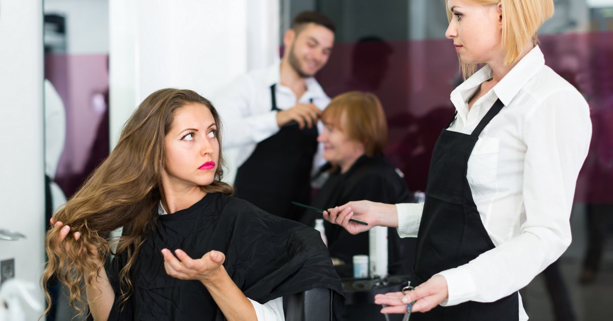 Frizerka povećala cenu farbanja za 10 dinara i dobila kaznu od 3.000 ...